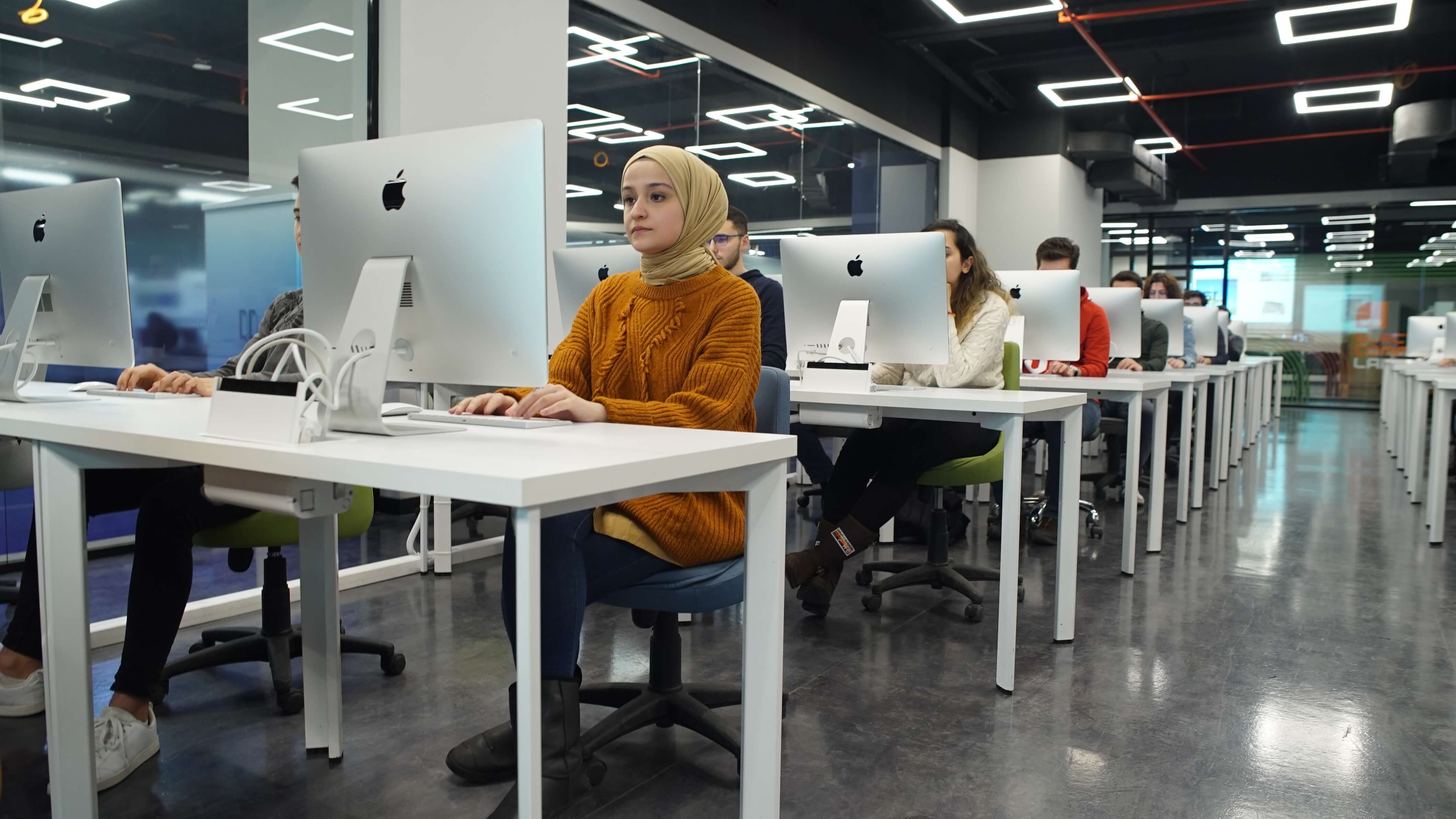Computer Engineering | İstinye University
